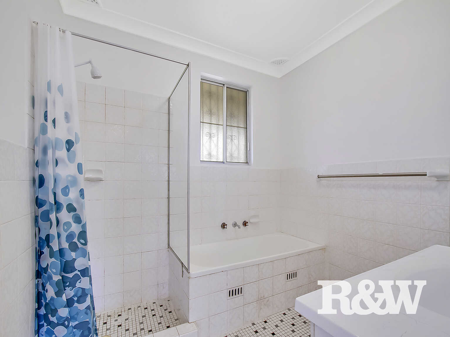 House For Lease - 1 Mundin Street Doonside