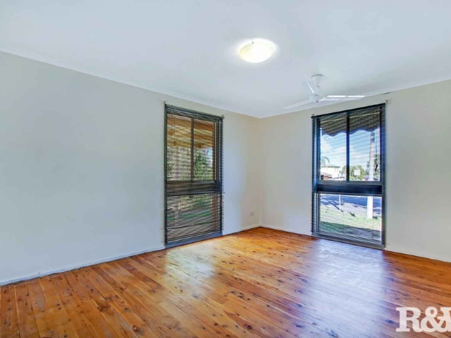 House For Lease - 155 Hill End Road Doonside